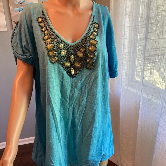 Reba | Tops | Womens Reba Xl Turquoise Blue Top Decorated Front ...
